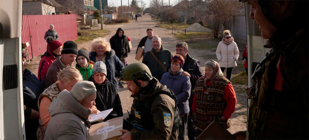 The Forgotten Villages of Ukraine's 'Zero Line'