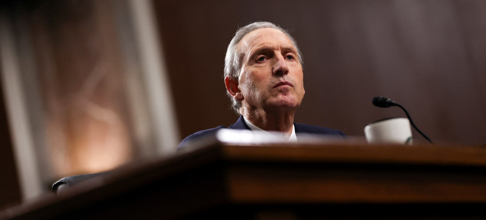 Starbucks Mogul Flips Out at Being Branded a Billionaire in Union ...