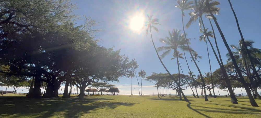 Hawaii Is "on the Verge of Catastrophe," Locals Say, as Water Crisis ...