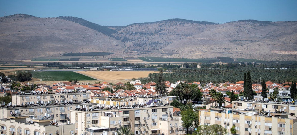 Jews and Arabs Were Good Neighbors in This Israeli City. Then Settlers ...