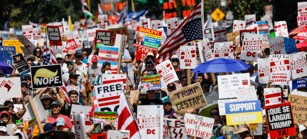 ‘Free DC’ Group Harnesses Rallying Cry Against Trump’s Washington Takeover