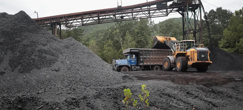 Trump is Fast-tracking New Coal Mines — Even When They Don’t Make ...